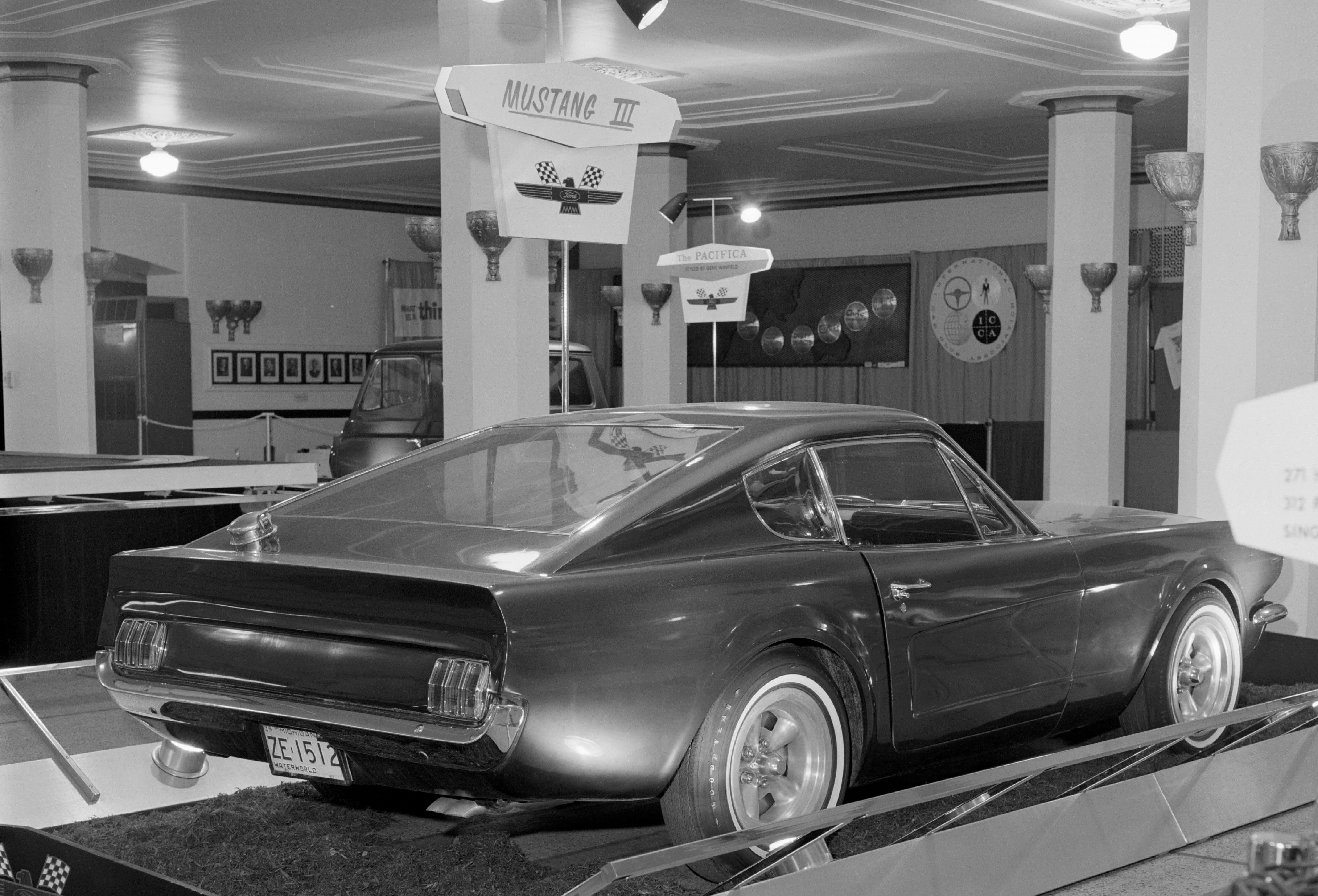 Vanderbilt Cup Races - Blog - The Mustang III and the Ford Custom Car ...